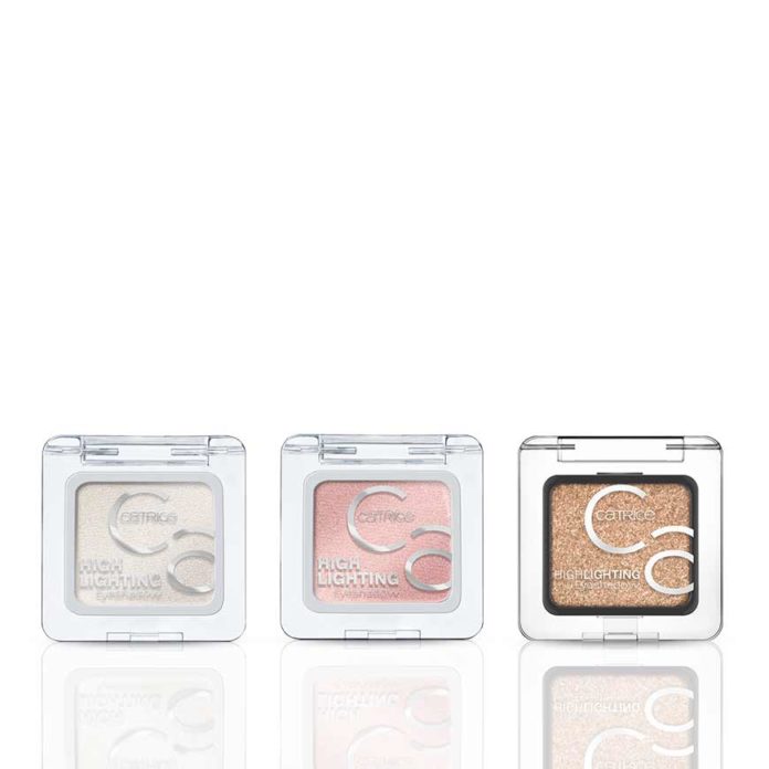 Catrice Highlighting Eyeshadow | Available Online at SkinMiles